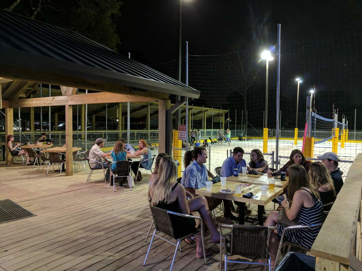 Sideout Volleybar brings sand volleyball to Near Northside