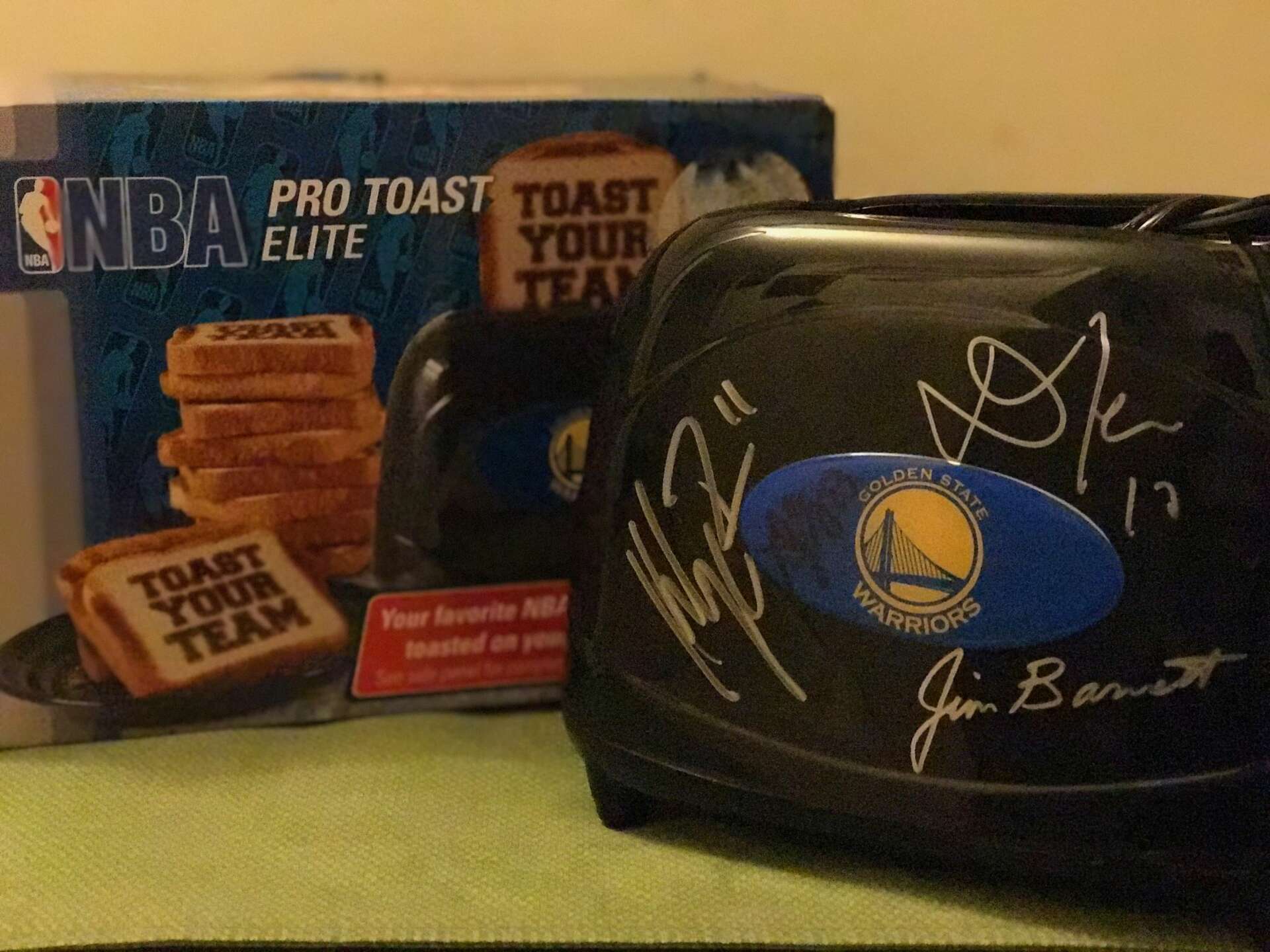 The Warriors are 27-1 since Klay Thompson signed a toaster — here's the ...
