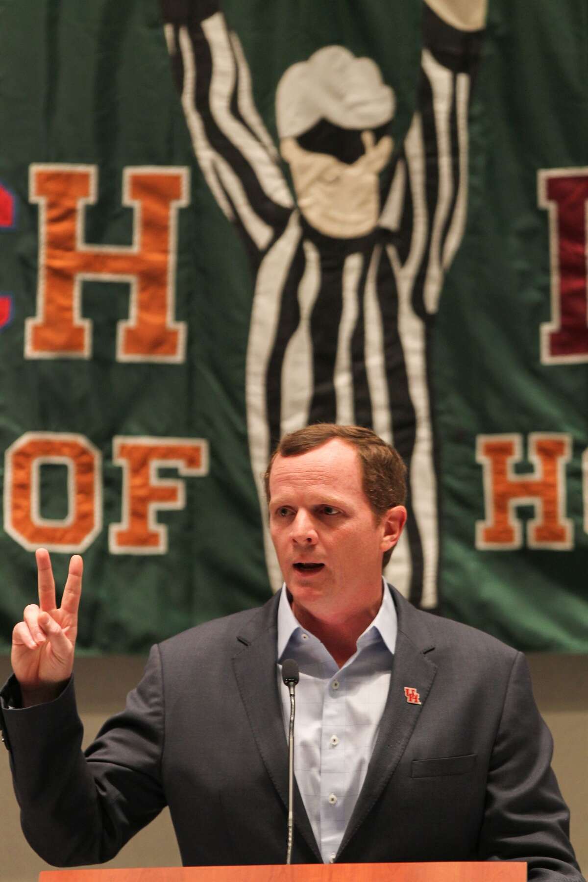 UH's Major Applewhite a man of action, not words