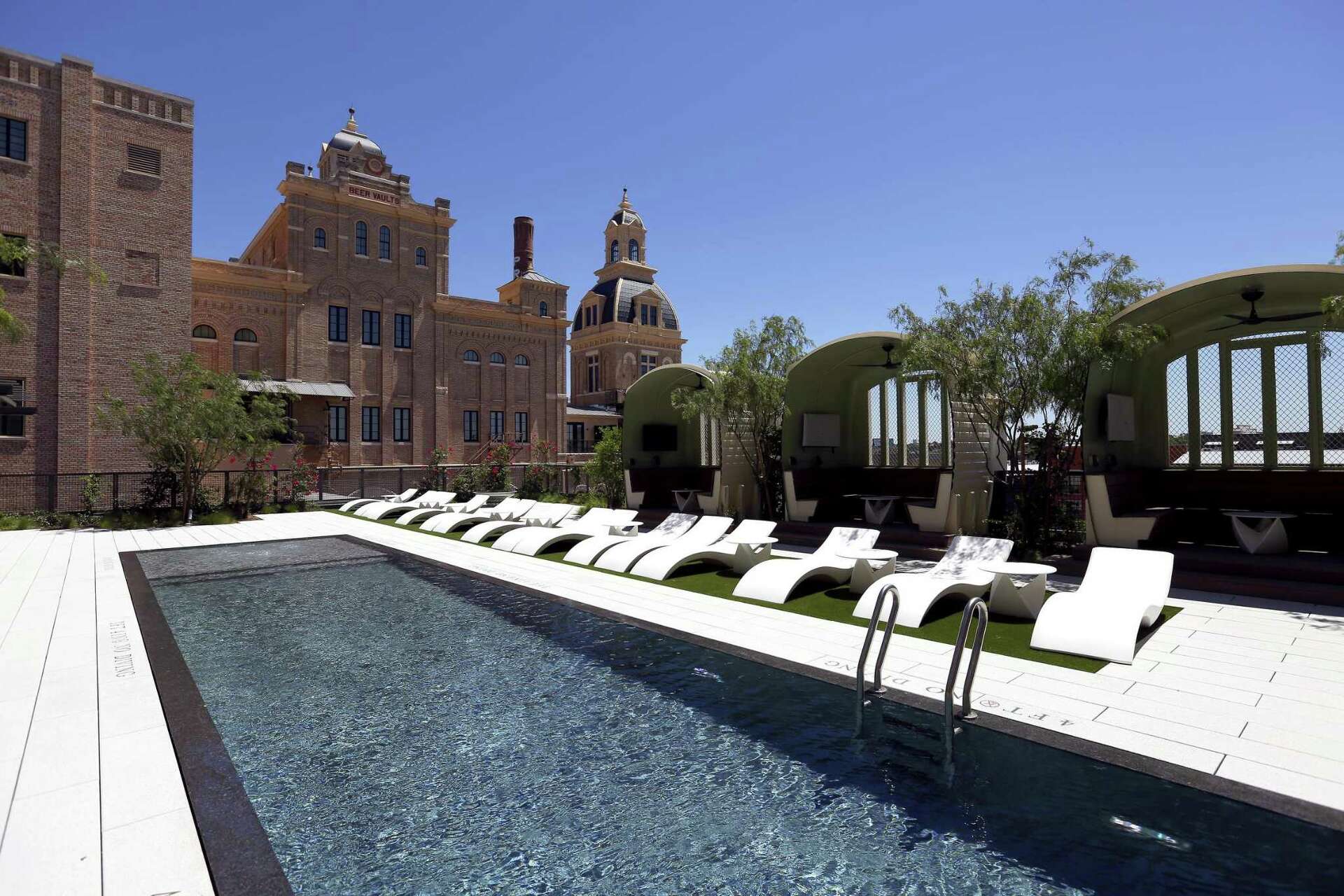 Cellars apartments at the Pearl test San Antonio luxury market