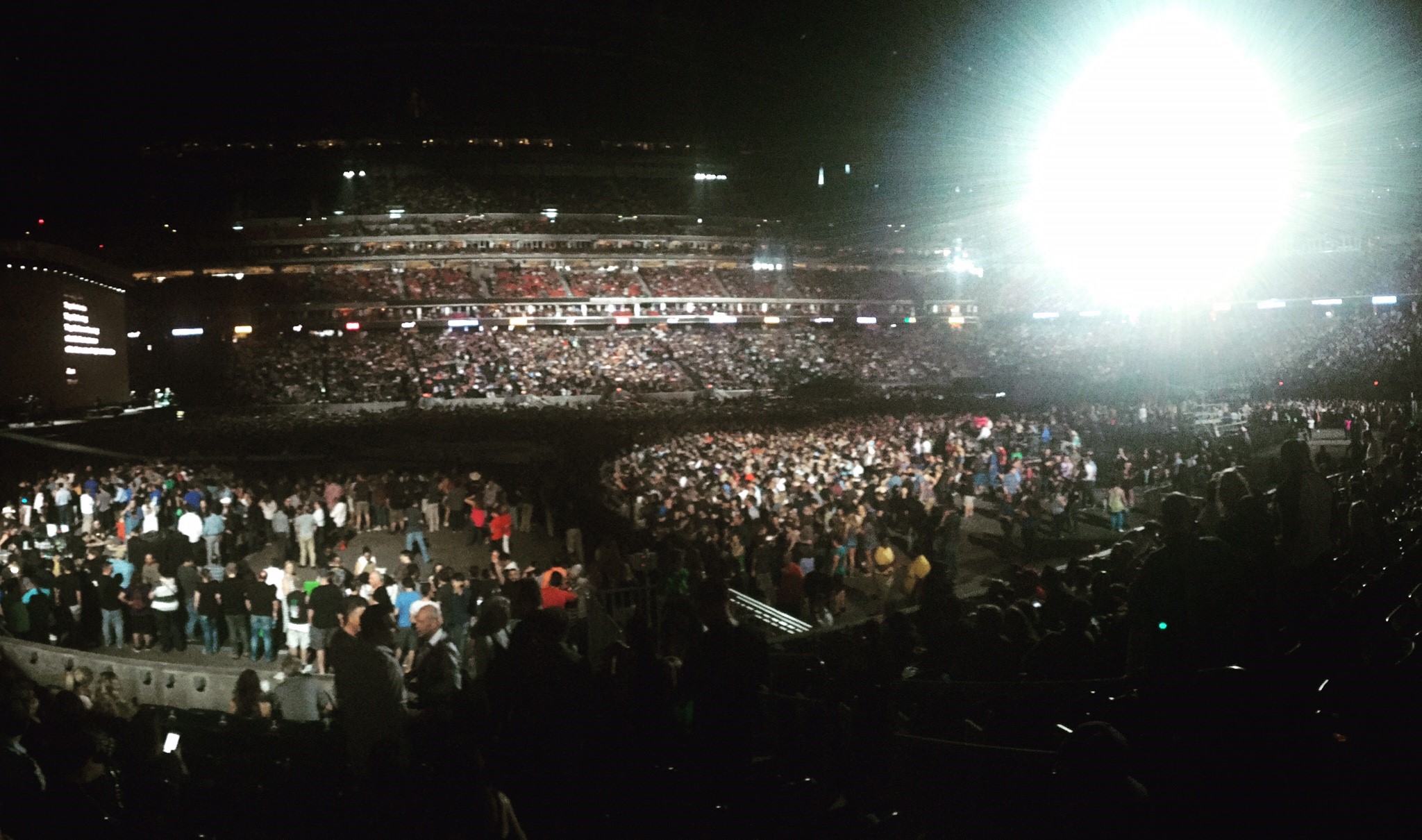 U2 performs in Houston, May 24, 2017