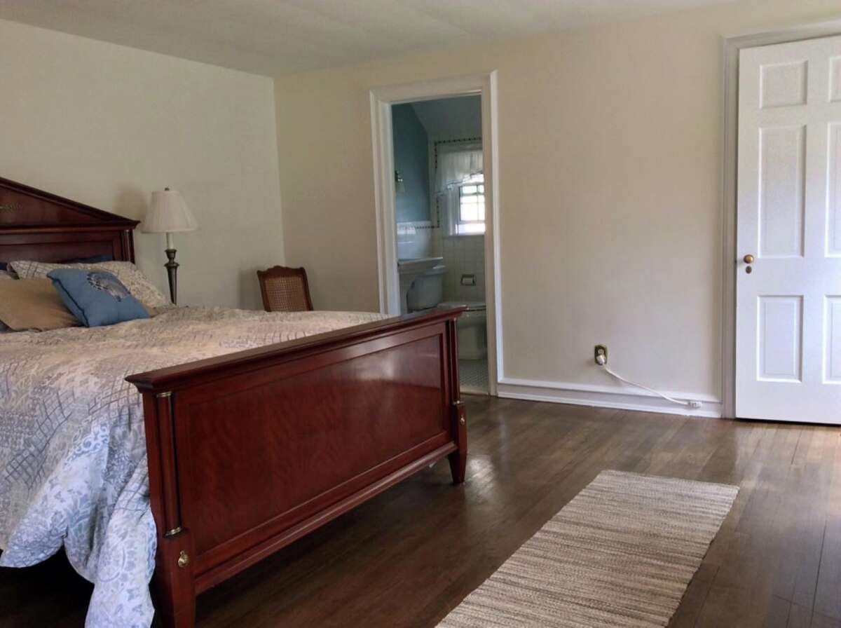 House of the Week: Colonial in Niskayuna