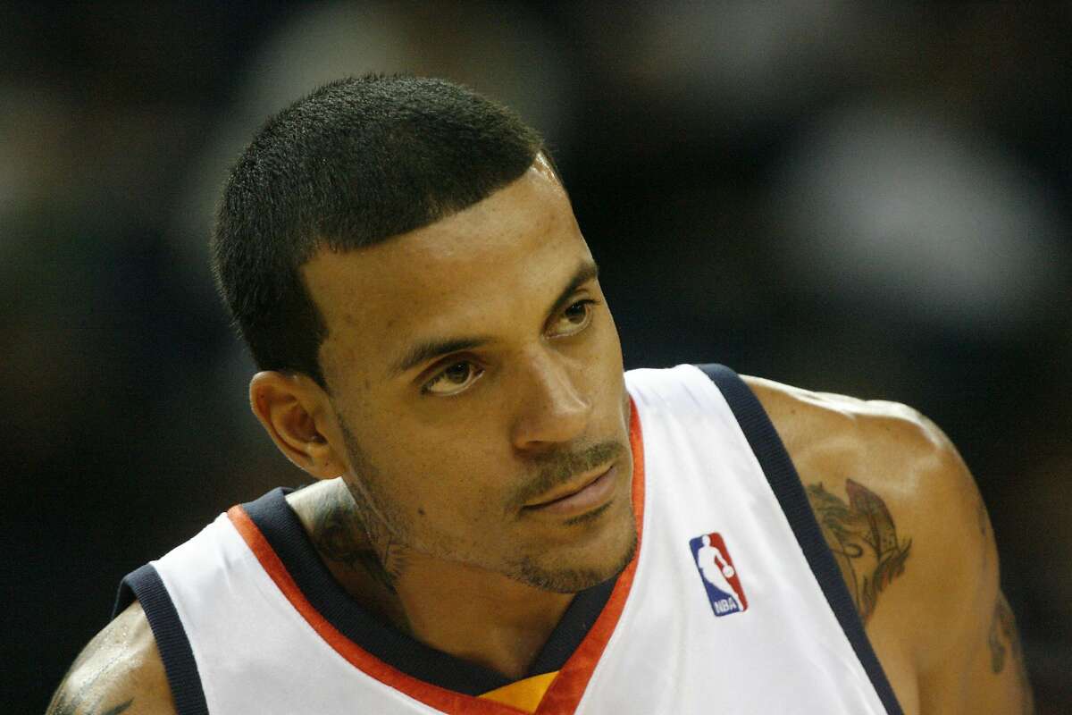 Matt Barnes’ return to Warriors sparks memories of his mother