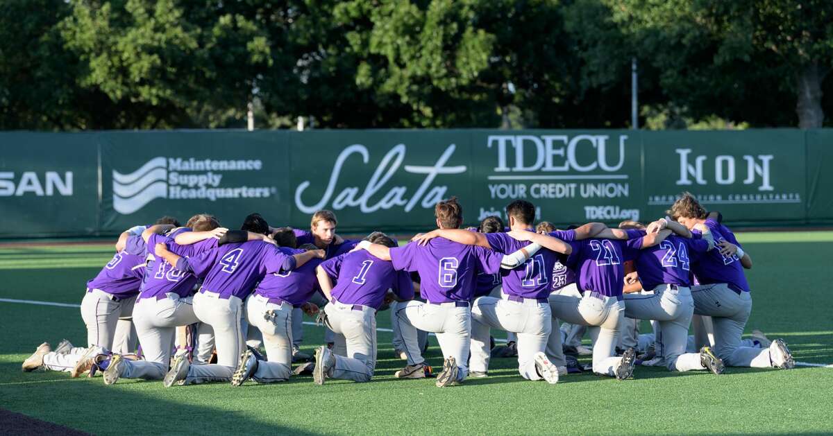 Ridge Point forces Game 3 against Deer Park