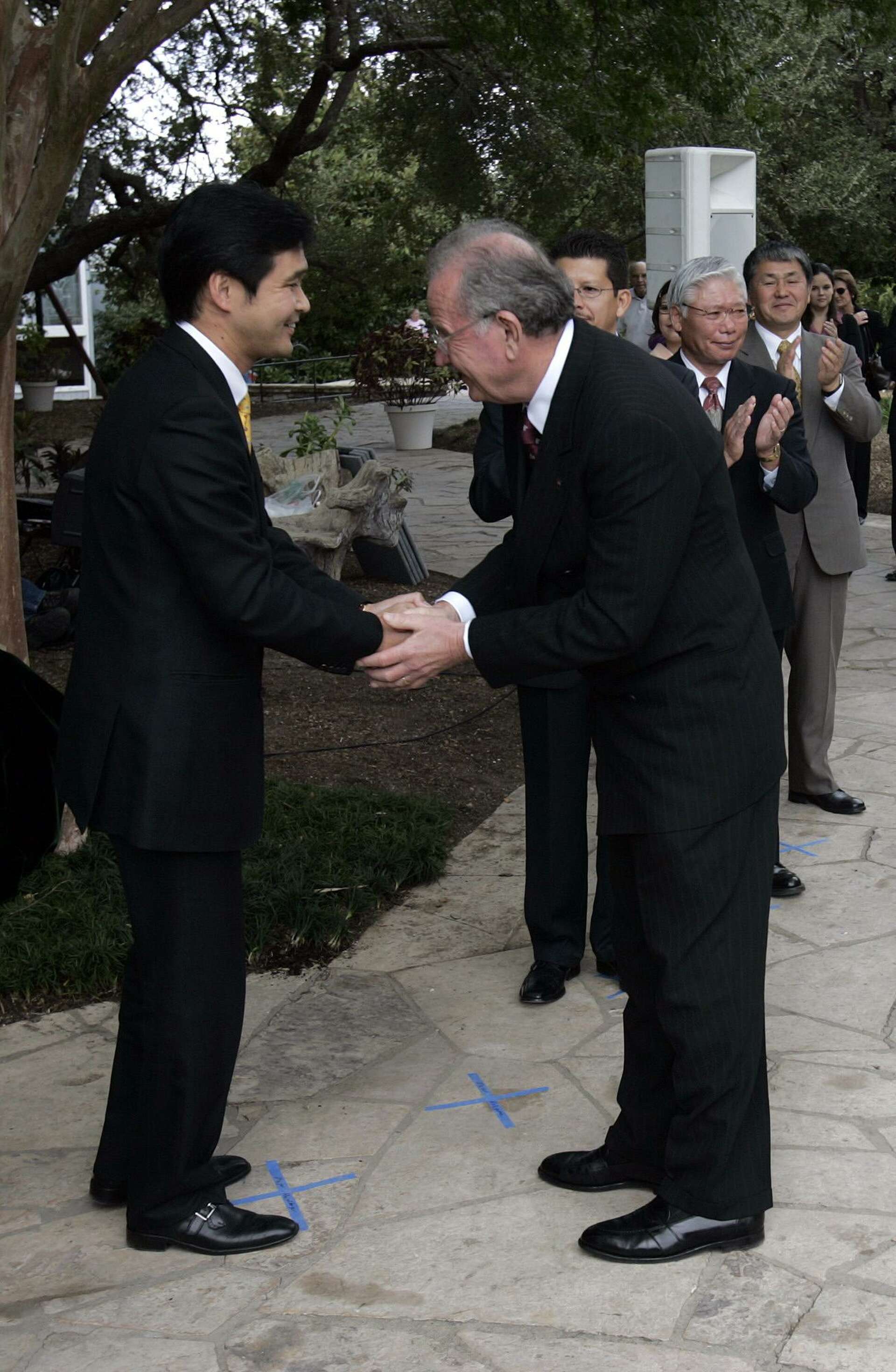 Alamo marker observes ties to Japan