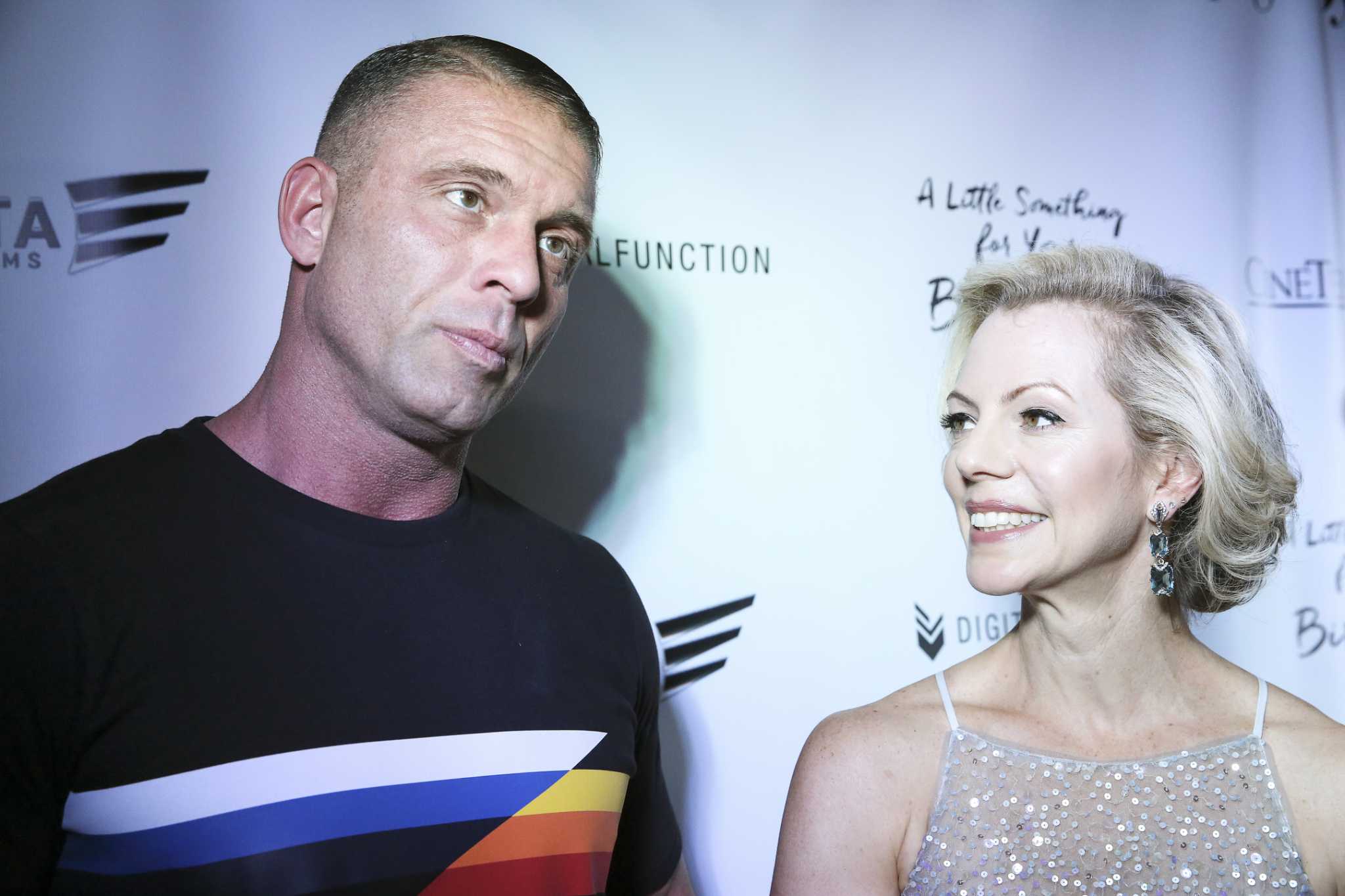 Houston actor/attorney Jason Gibson appears at "A Little Something for ...