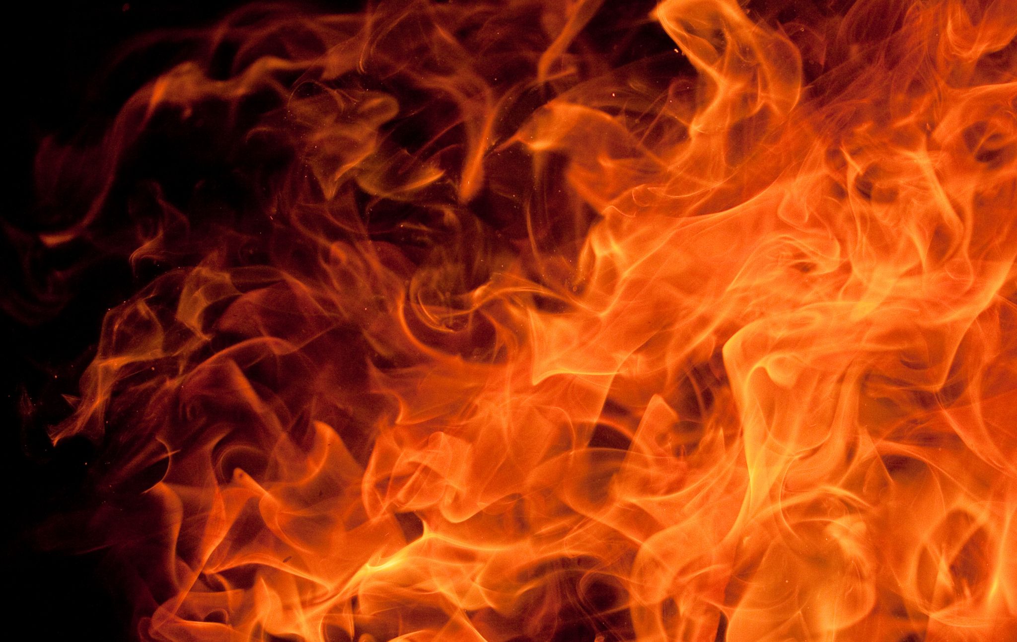 Blaze damages Fremont storage building