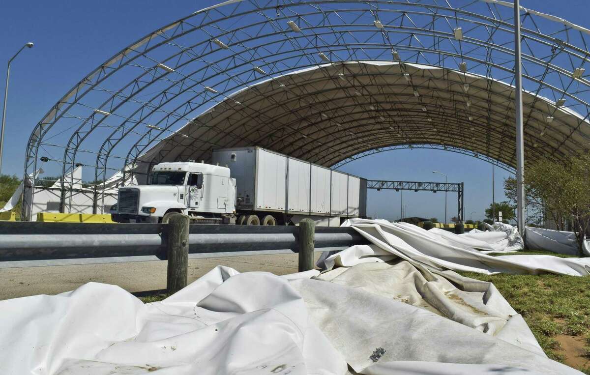 Traffic flow improves at Laredo's World Trade Bridge, but it will be ...