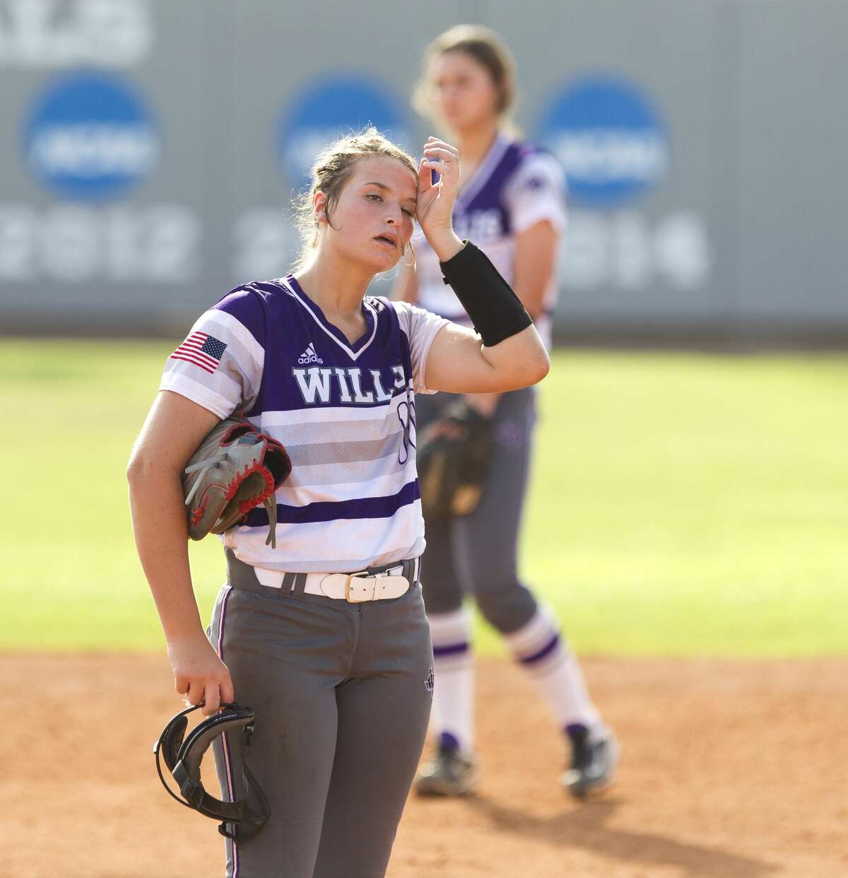 SOFTBALL: Brown's ninth inning walk-off homer sends Willis to state ...