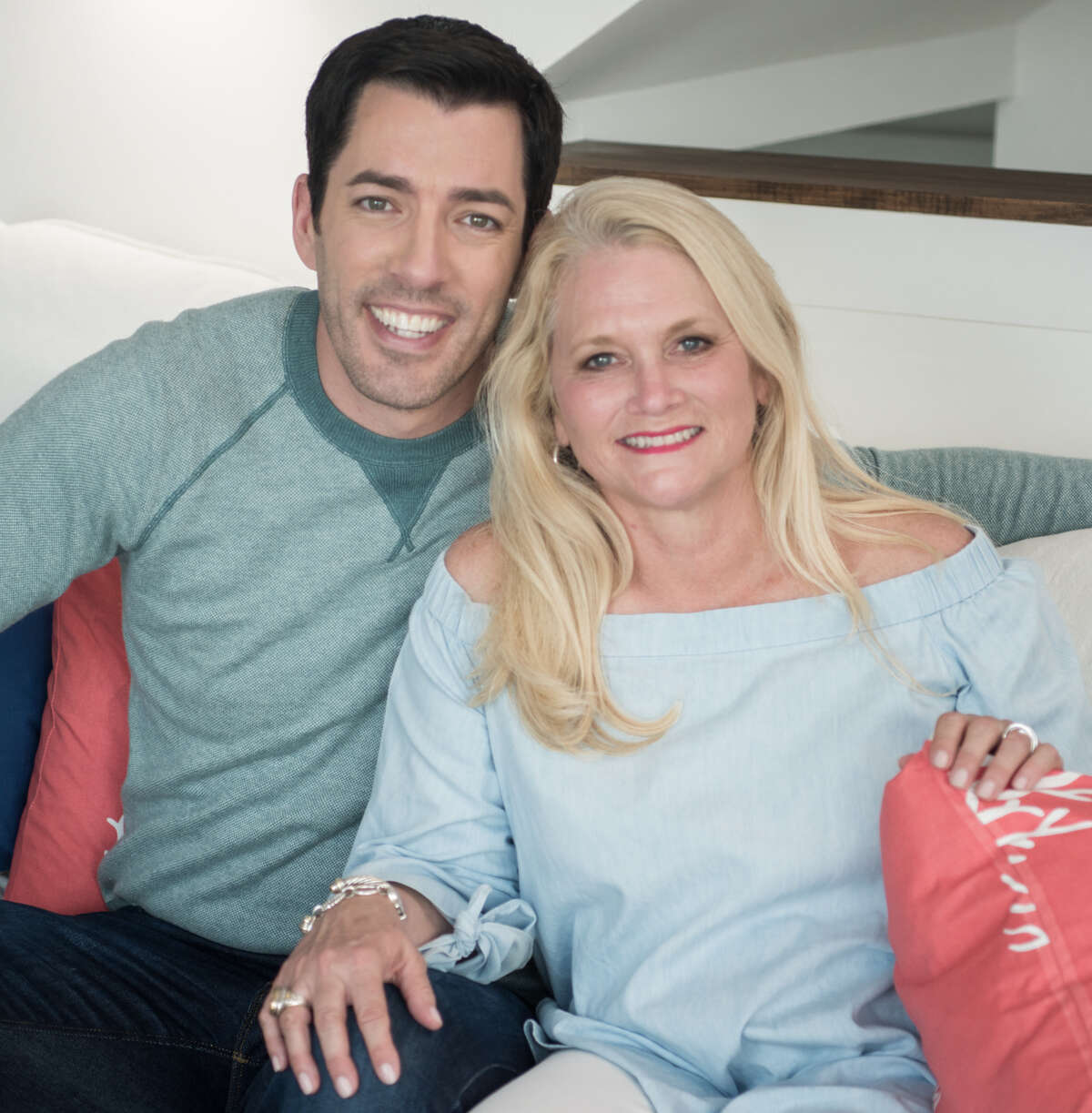 Houston designers join new season of HGTV's 'Brother vs. Brother' in ...