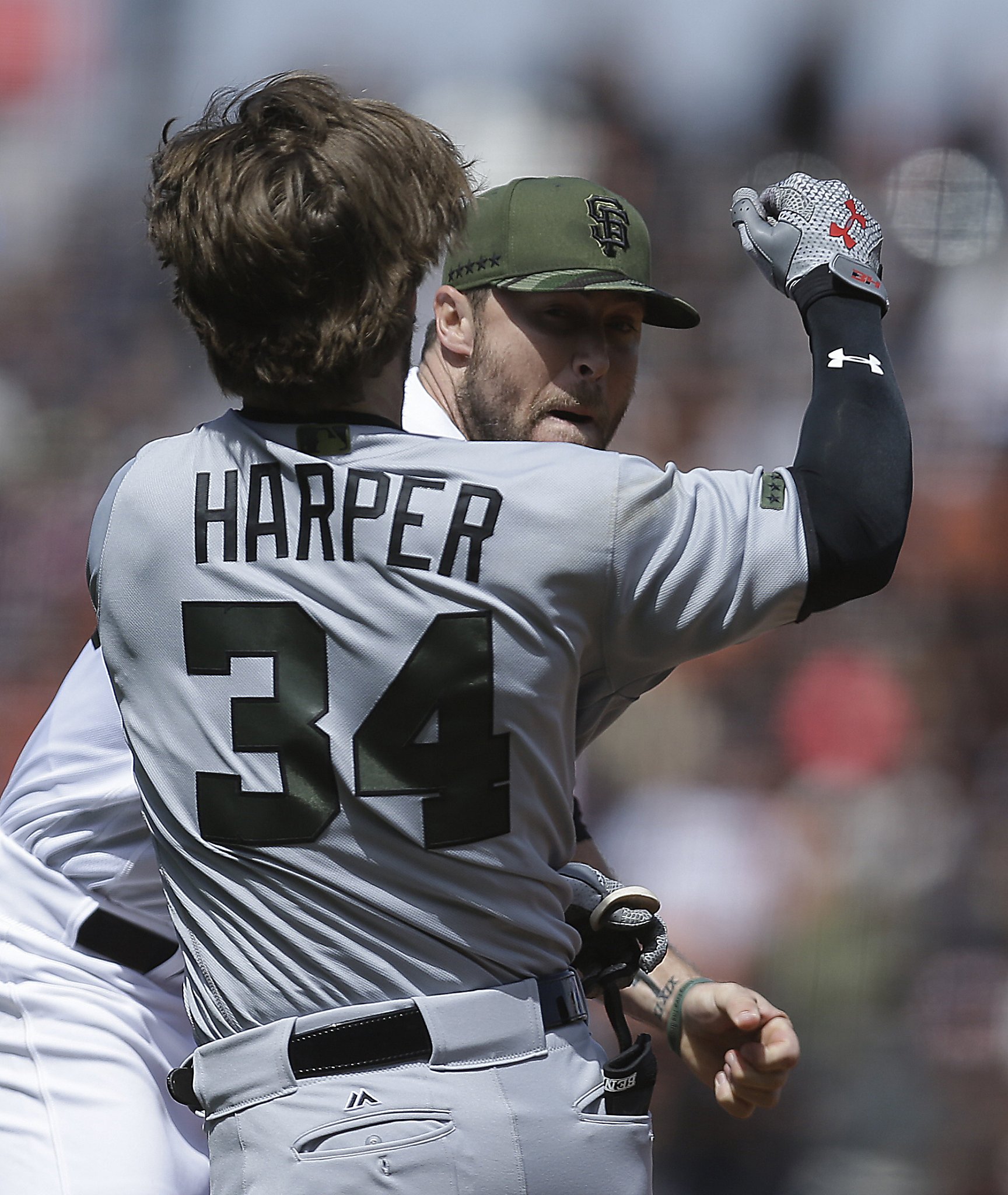 Brawl suspensions: Hunter Strickland 6 games, Bryce Harper 4