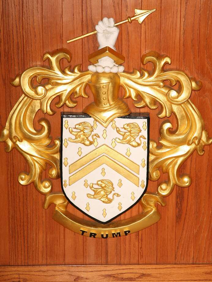 Trump criticized for utilizing coat of arms that doesn't belong to his ...