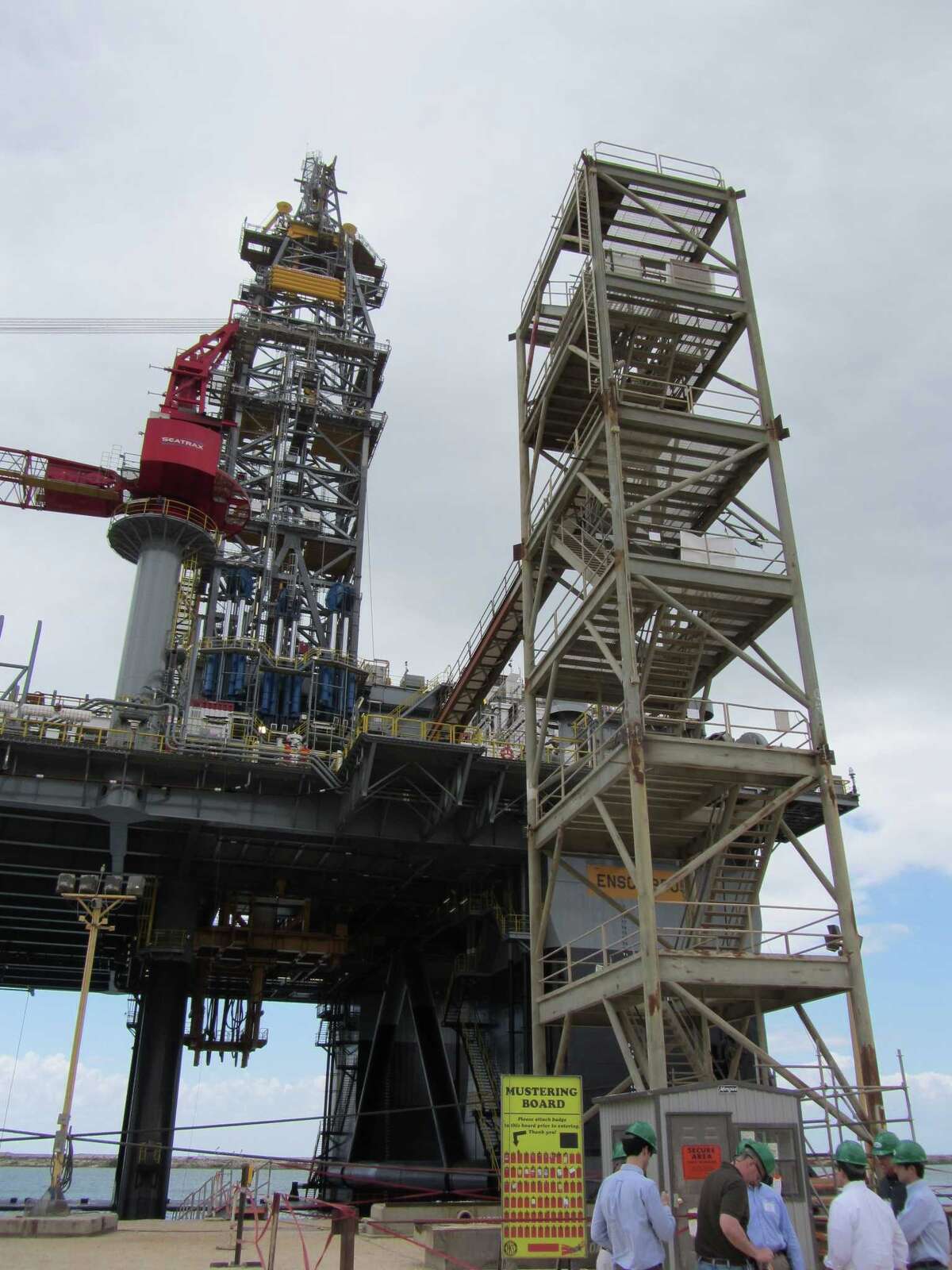 Ensco leads way as offshore drilling bottoms out
