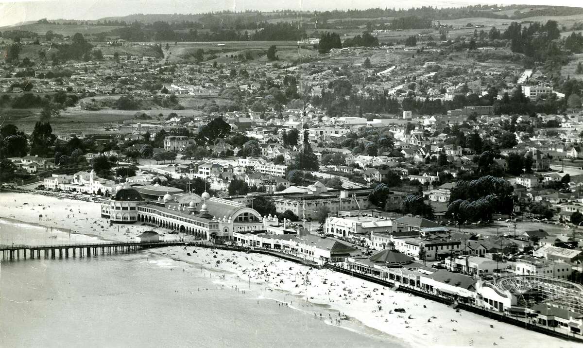 Here's what the Santa Cruz Beach Boardwalk looked like from Prohibition ...