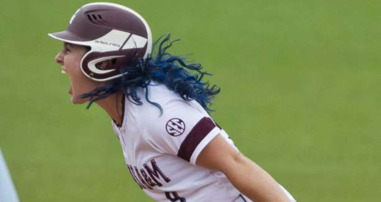 Texas A&M softball star takes a pitch to the face and keeps going