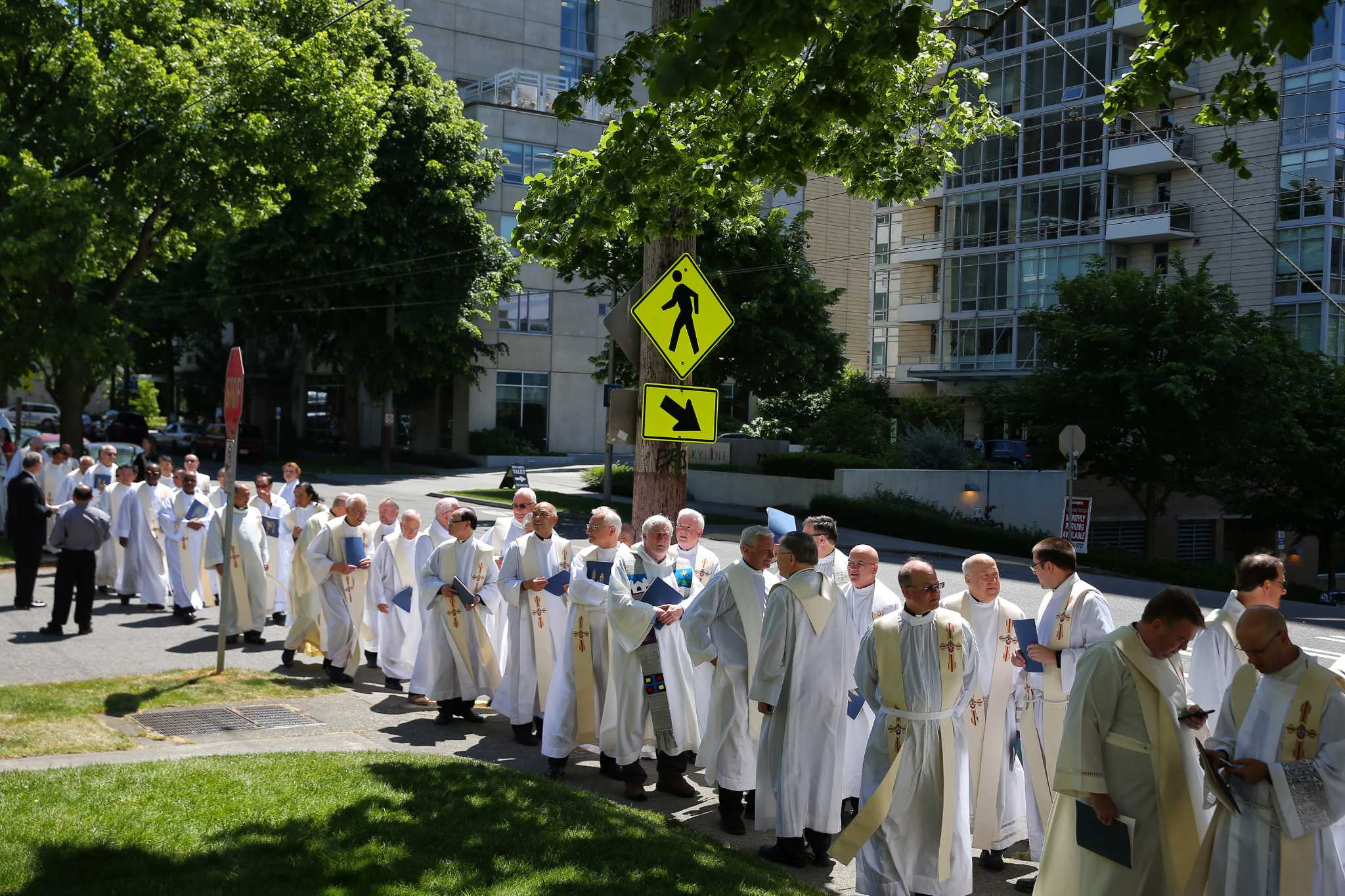 COVID-19 outbreak: Seattle Catholic Archdiocese suspends Sign of Peace ...