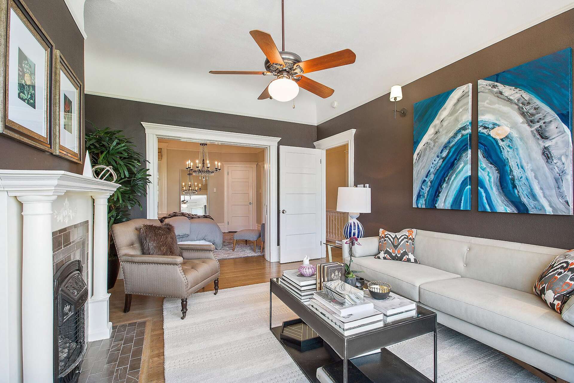 Victorian flat has period grandeur, modern flair