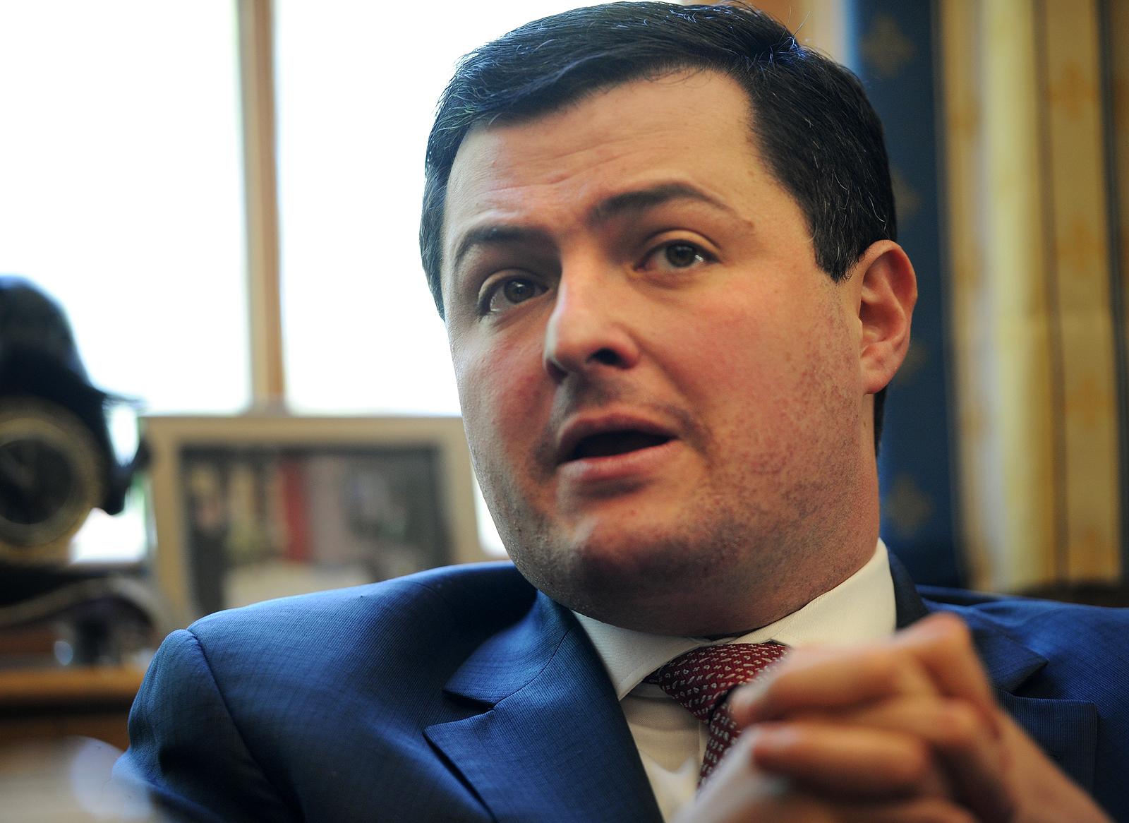 Herbst files FOI on health care costs for 6 VIP pols