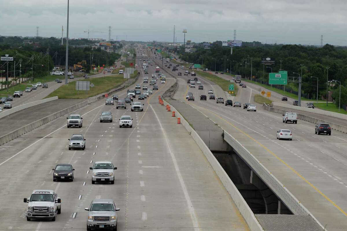 Widening of I-45 south to Bay Area Blvd. completed