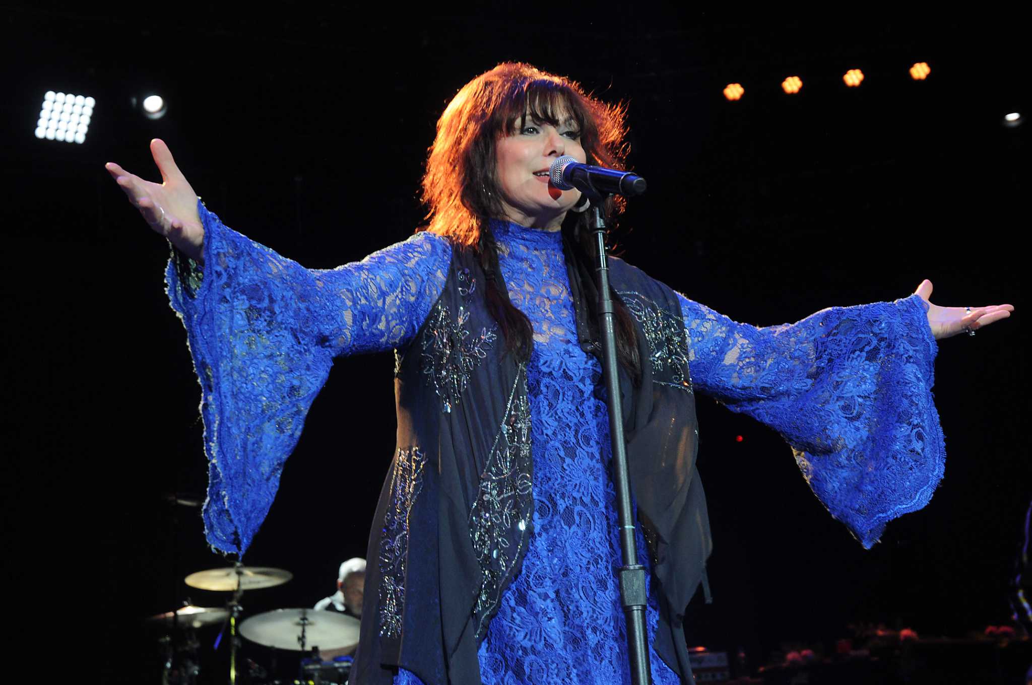 Ann Wilson puts heart into solo tour
