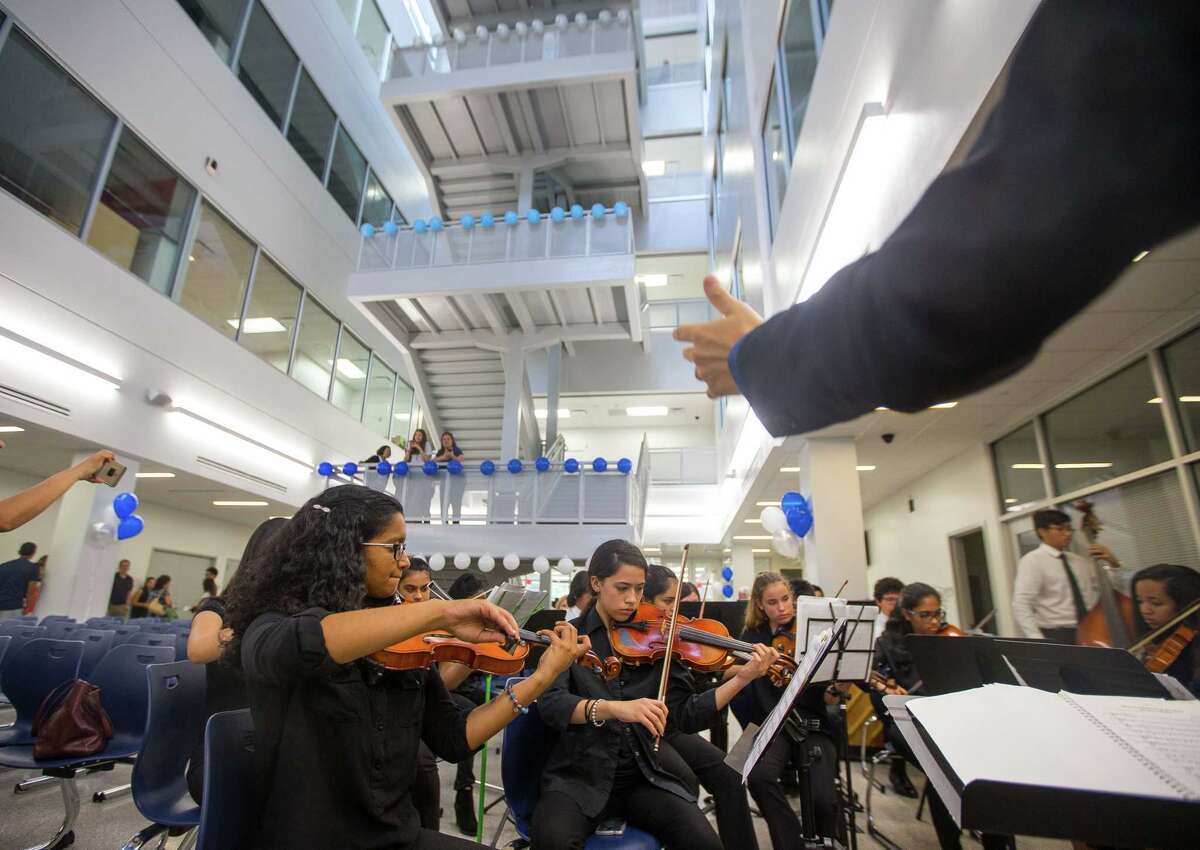 Houston opens $67 million DeBakey High School for medical careers