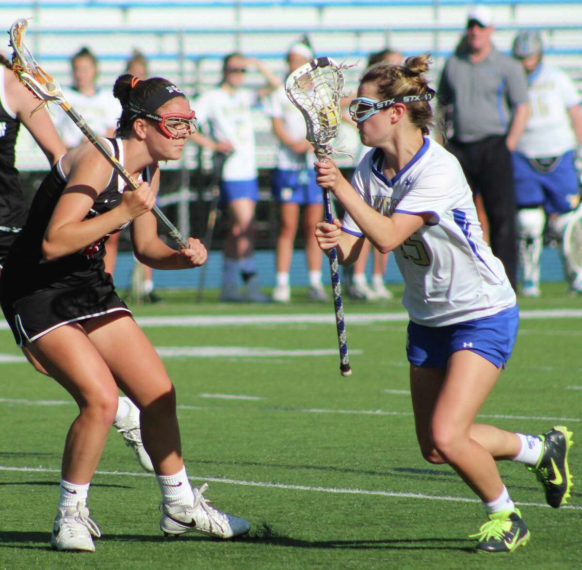 New Canaan tops Newtown in Class L girls lacrosse quarterfinals
