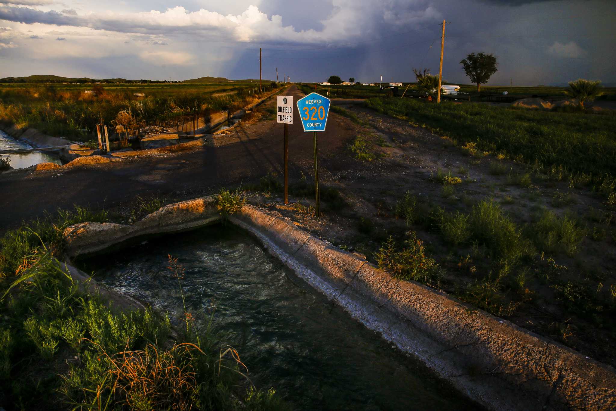 State begins testing Balmorhea springs as Apache drills nearby
