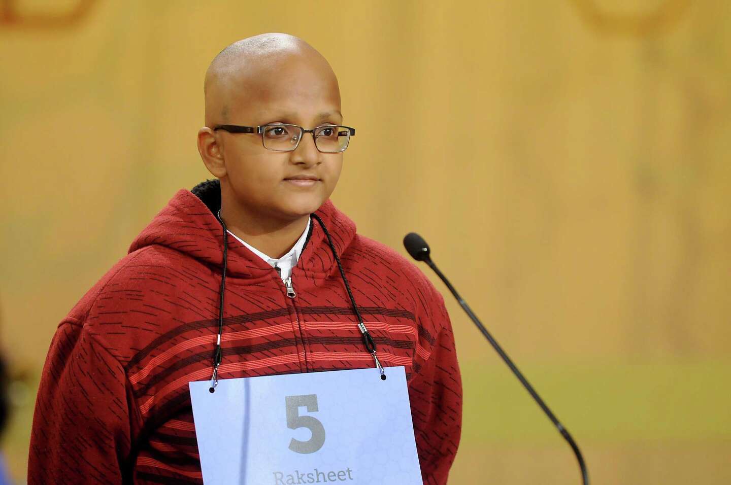 Two Houston-area students make it deep into finals of national spelling bee