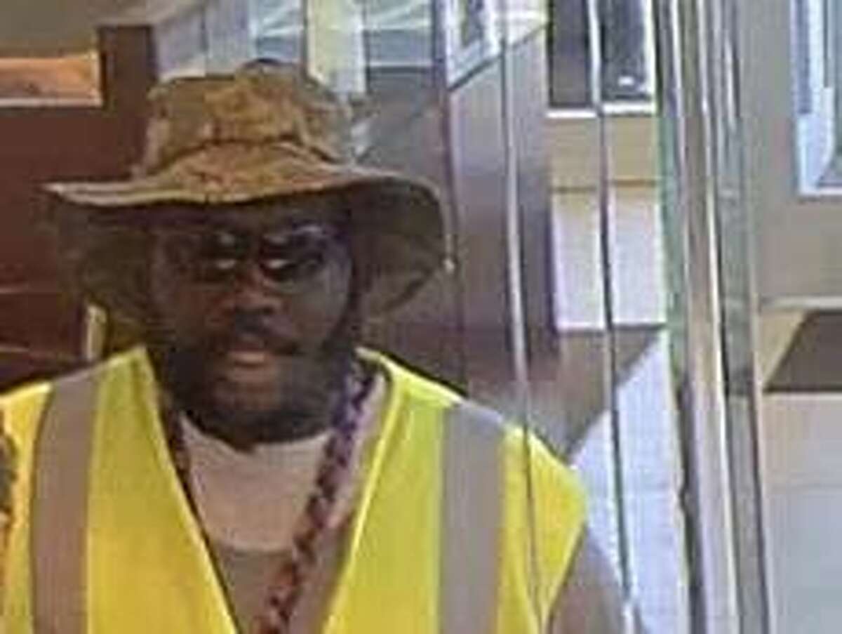 FBI searching for bearded bandit accused of robbing a Wells Fargo bank ...