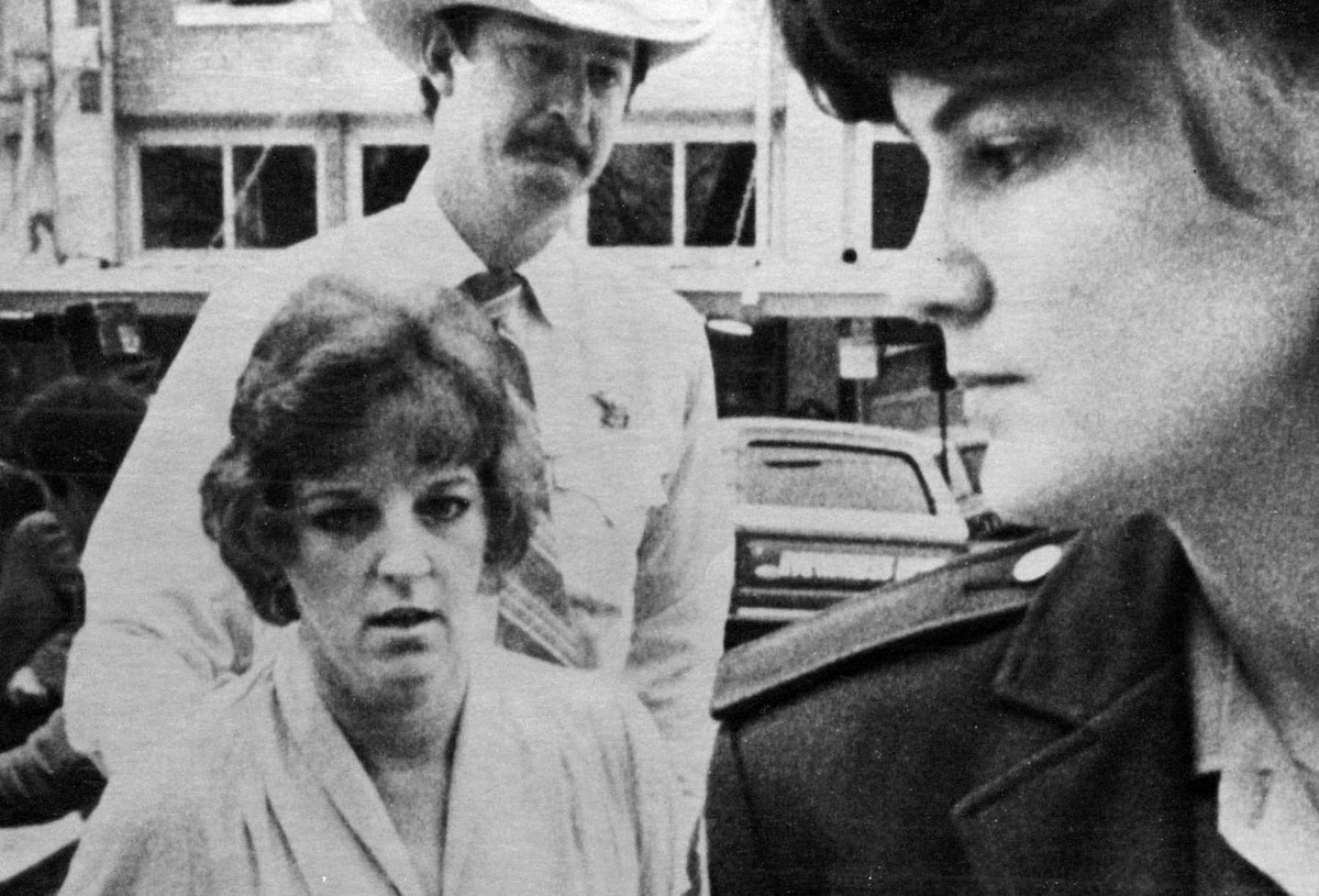 Convicted baby killer Genene Jones moved to San Antonio to face more ...