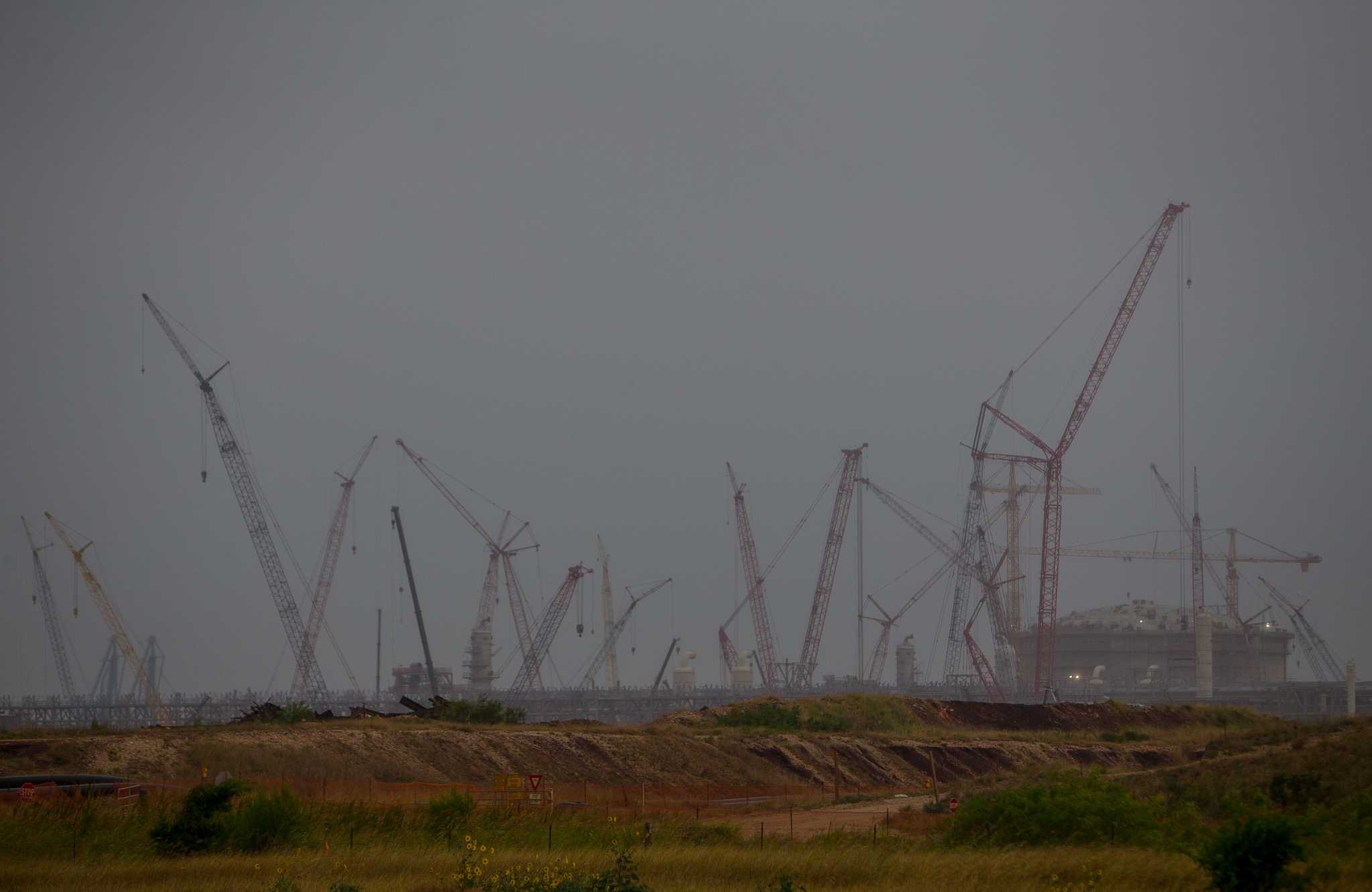 Jacobs Engineering buying CH2M for $2.85 billion