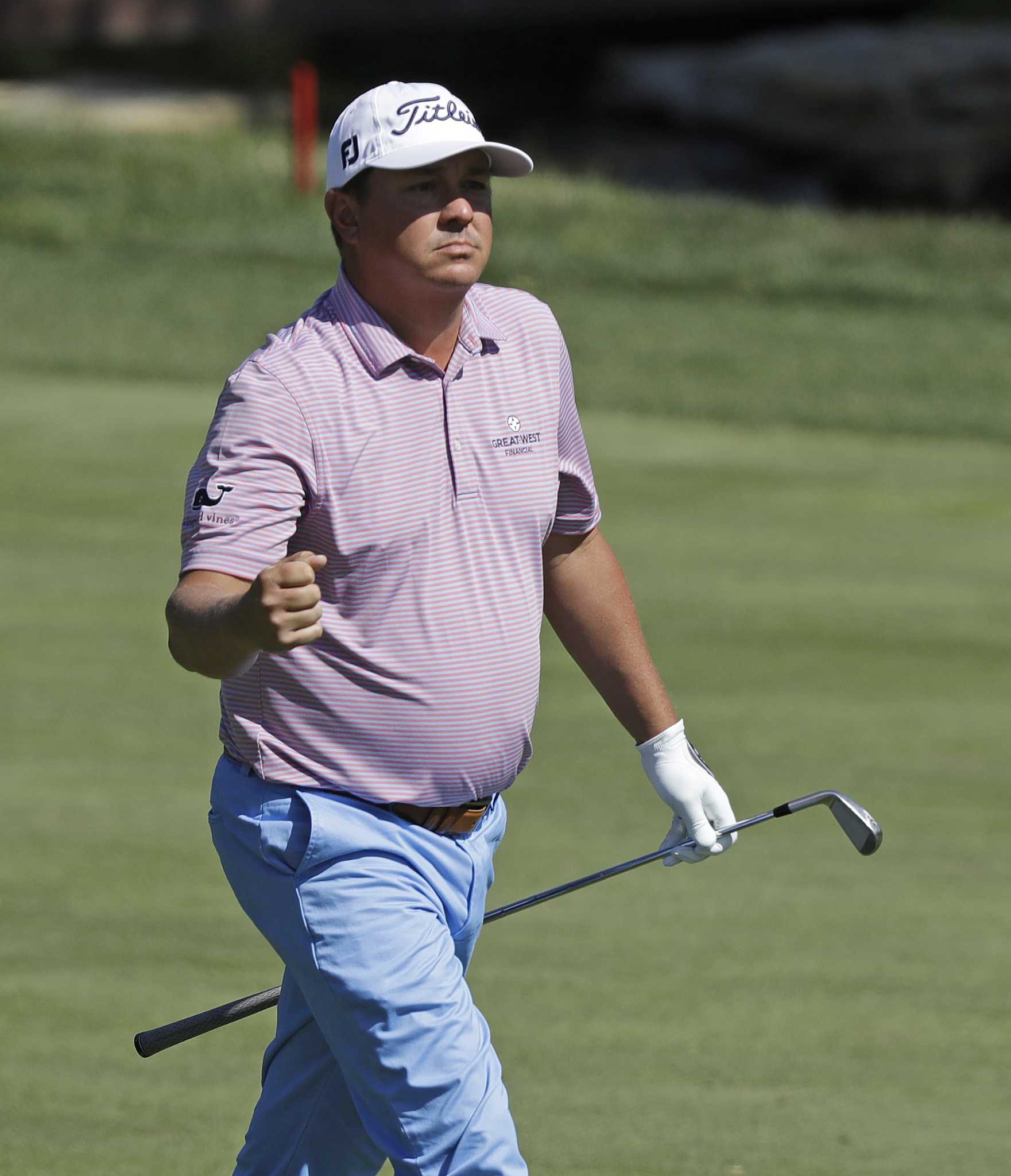 Around sports: Another 65 puts Jason Dufner up by 5 at Memorial