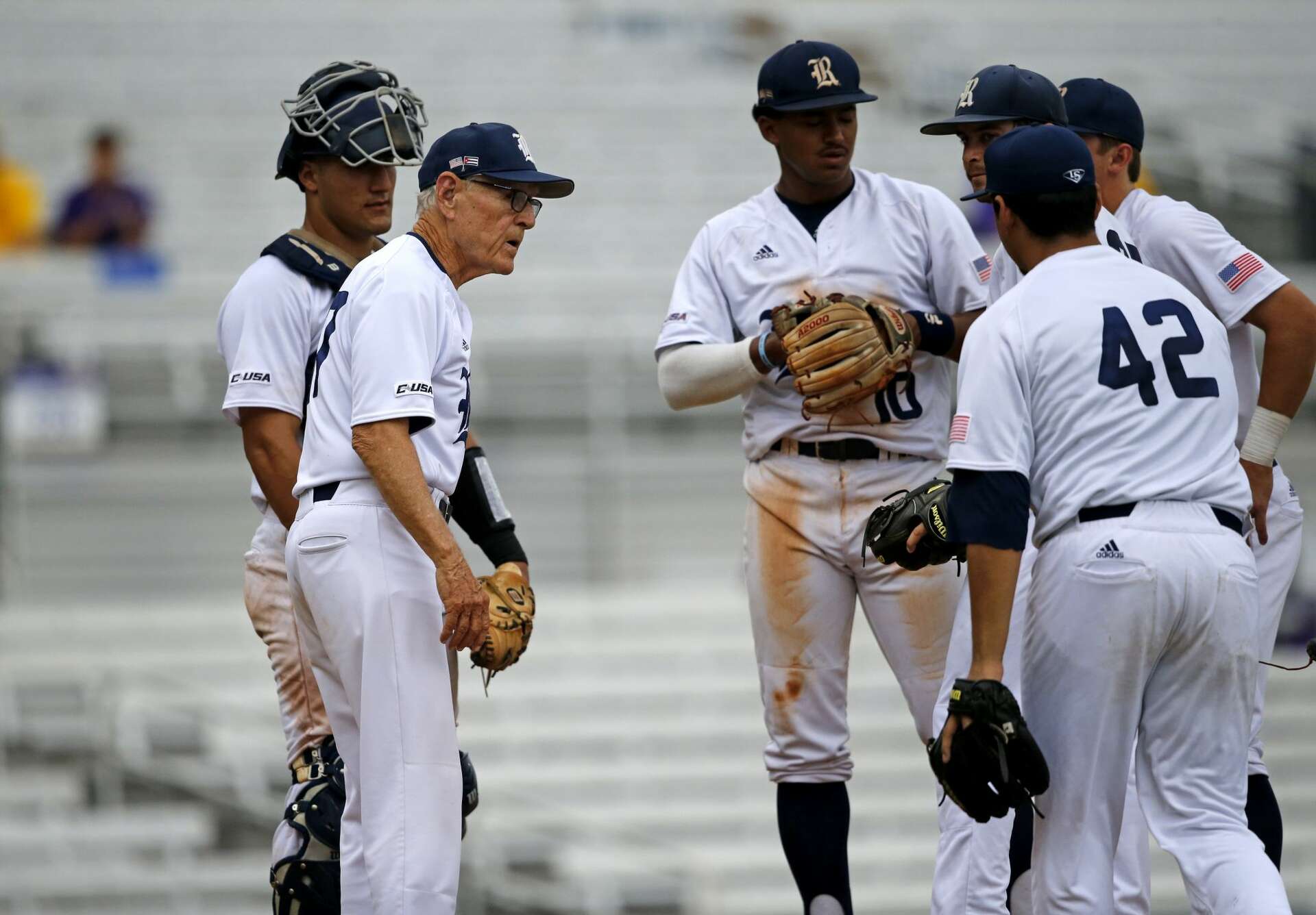 Rice won't bring back baseball coach Wayne Graham