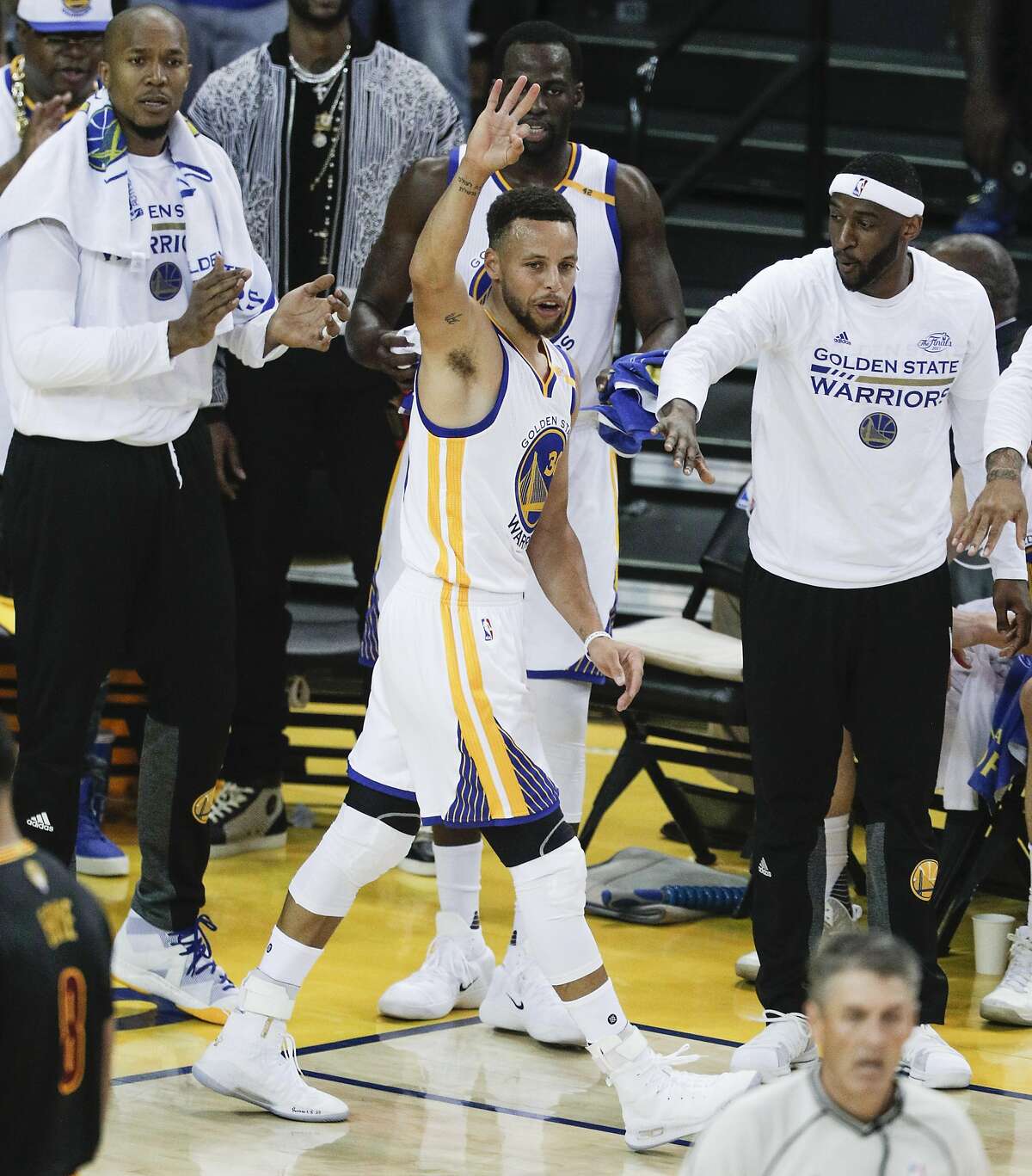 Records fall in Game 2, fans brawl as James walks by