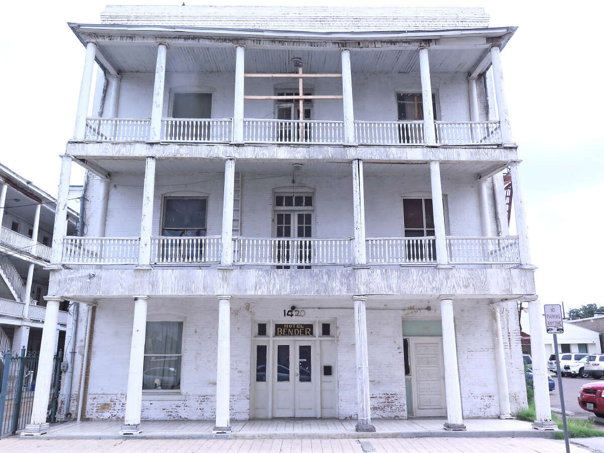 What Laredo looked like in the '80s