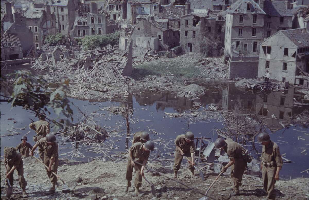 D-Day: The Invasion of Normandy in color photographs