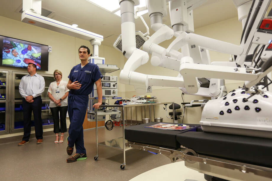 Warmth, wellness shine at Houston Methodist The Woodlands Hospital ...