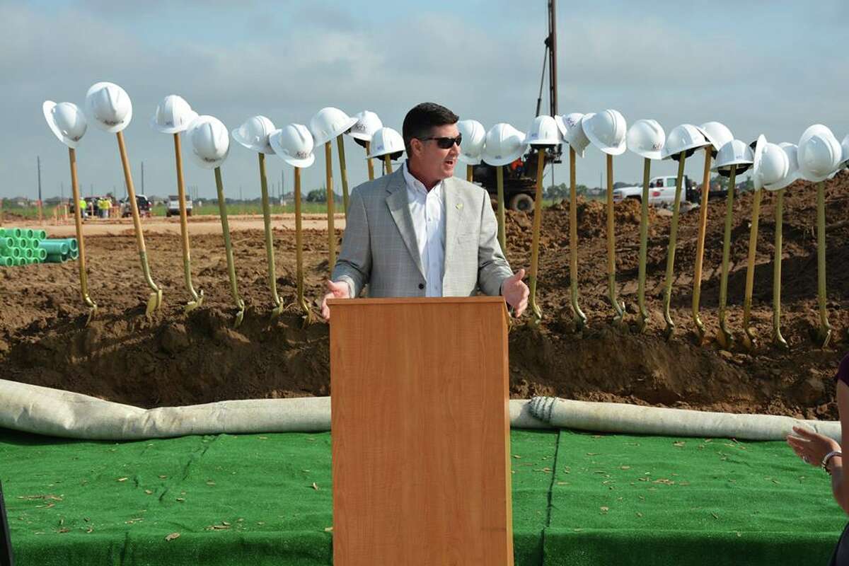 Hindt apologizes to Katy ISD employees for "negative attention" over ...