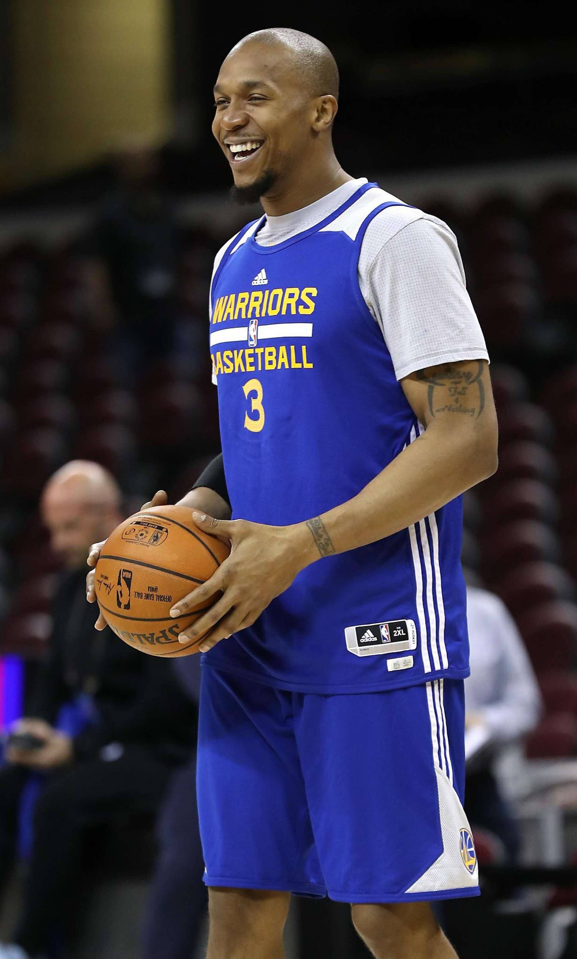 David West explains decision to re-sign with Warriors