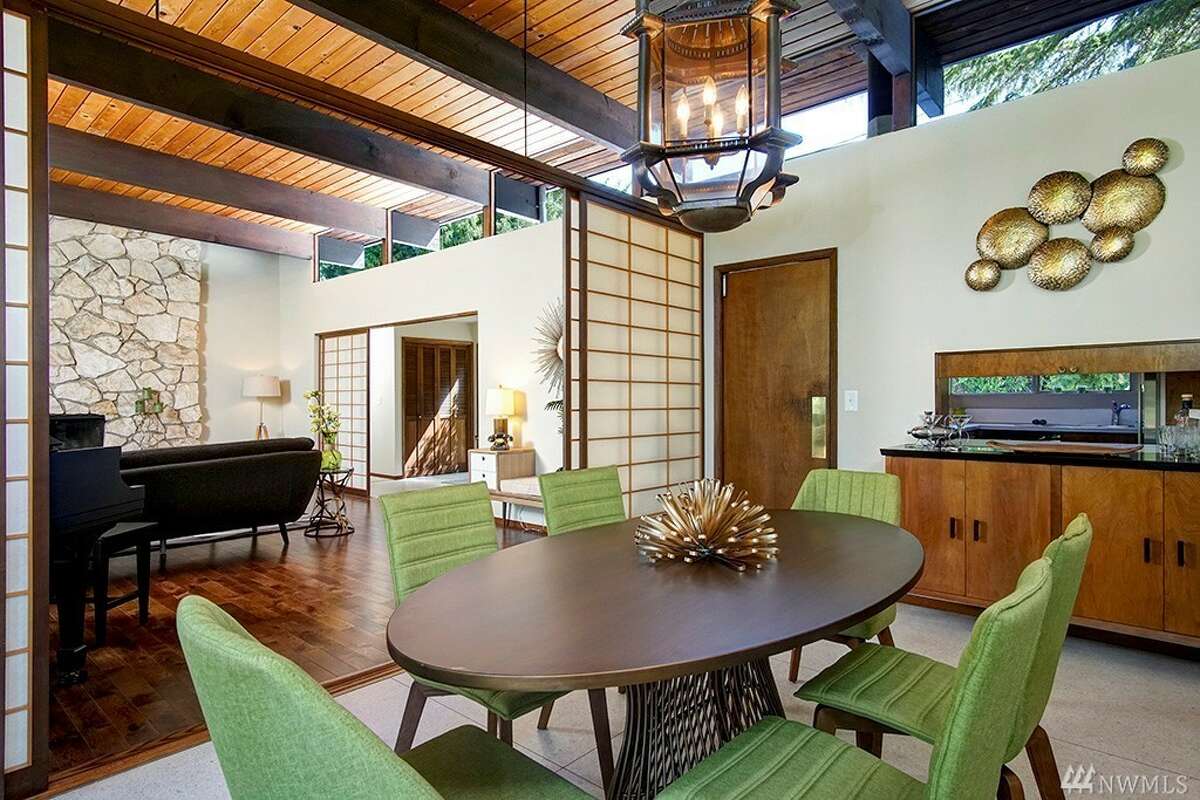 What's up with all the modern homes in Seattle?