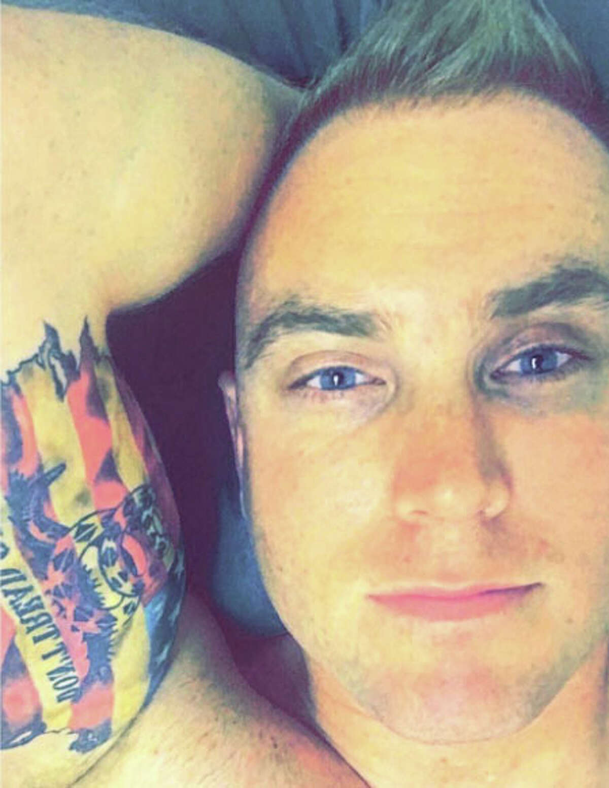 San Antonio firefighter, Navy vet wins title of 'Sexiest Vegan Next Door'