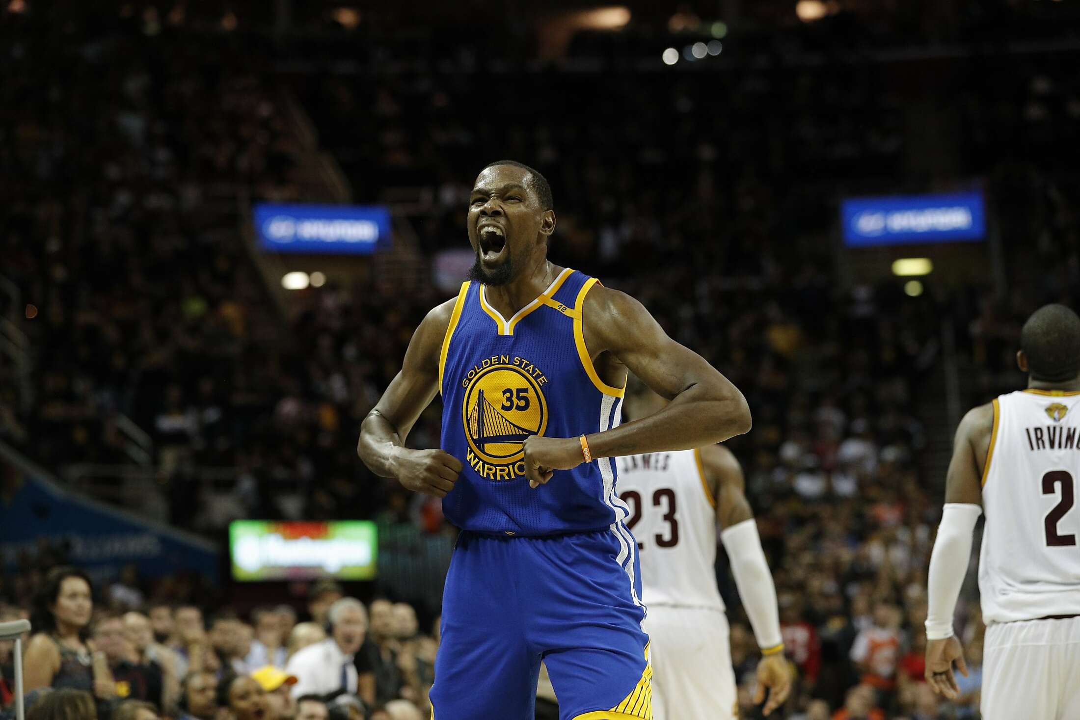 Golden State Warriors face off against inmates at San Quentin Prison