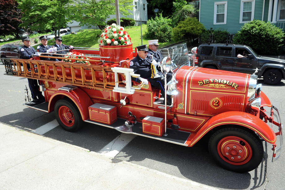 Funeral held for Seymour volunteer firefighter - Connecticut Post