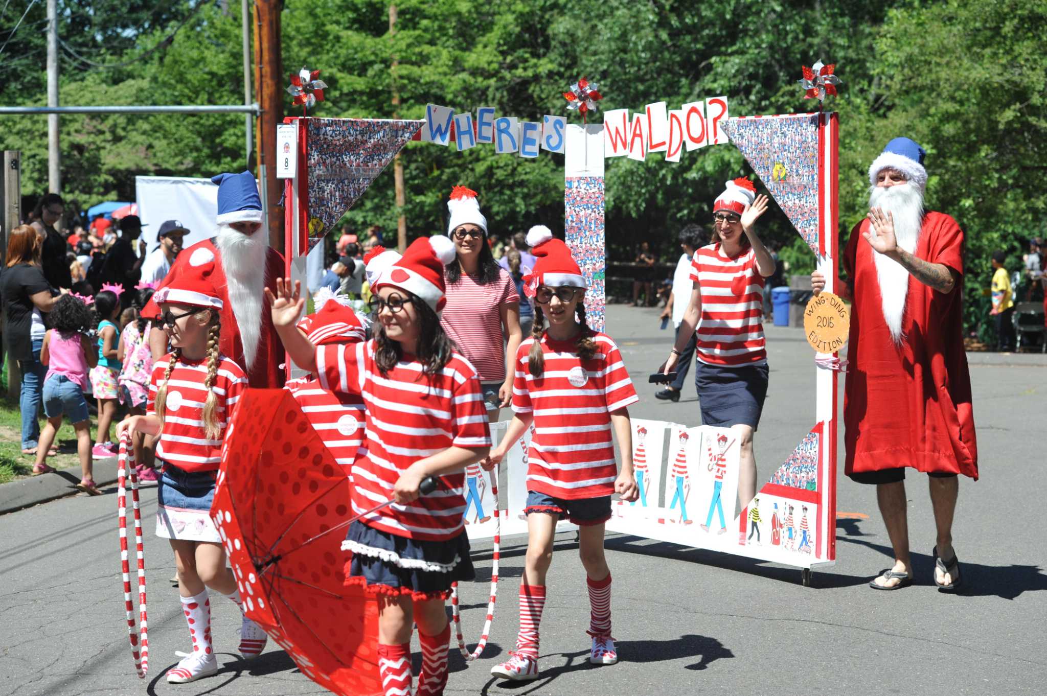 Barnum Festival Wing Ding parade for youngsters