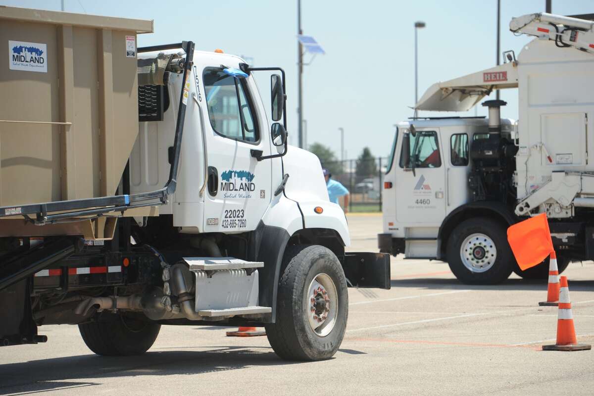 Road-E-O competition for waste disposal truck drivers