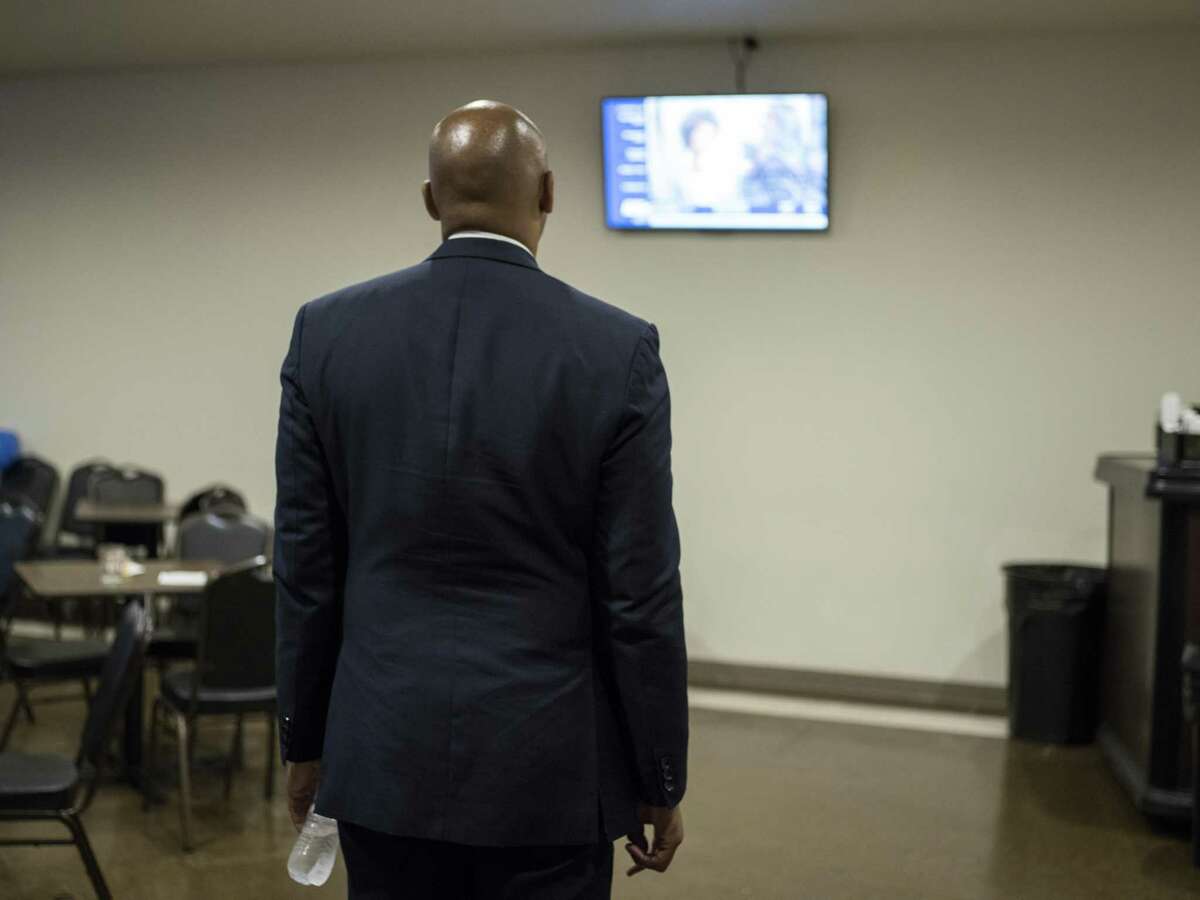 Warrick loses; incumbent Treviño keeps his seat