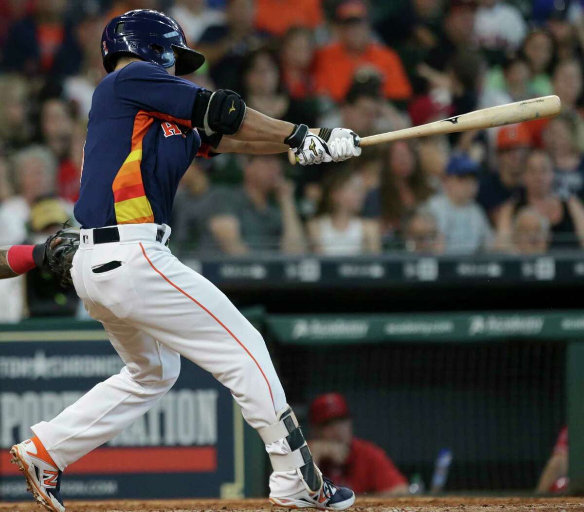Astros' Nori Aoki notches 2,000th hit between Japan and MLB