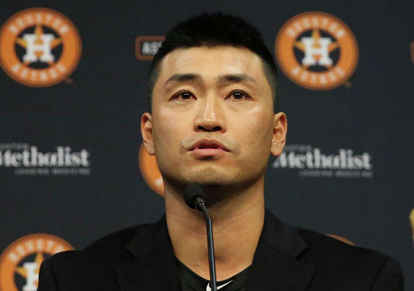 Astros' Nori Aoki notches 2,000th hit between Japan and MLB