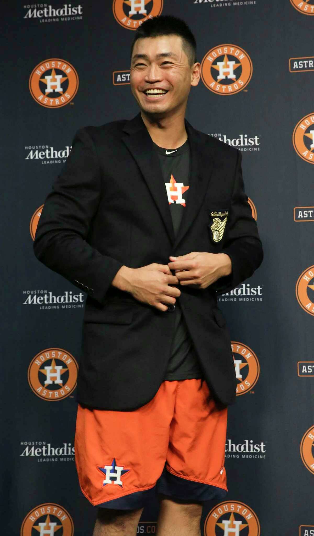 Astros' Nori Aoki notches 2,000th hit between Japan and MLB