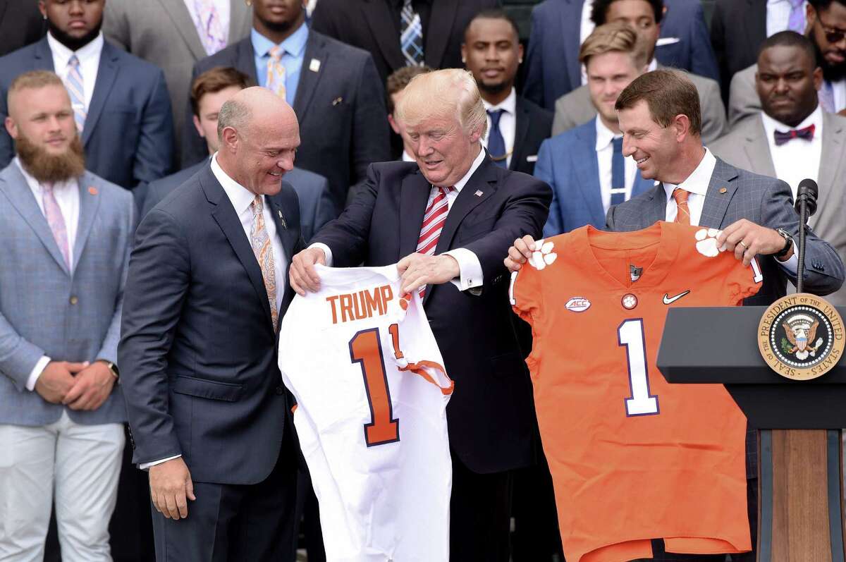 President Trump to attend championship football game